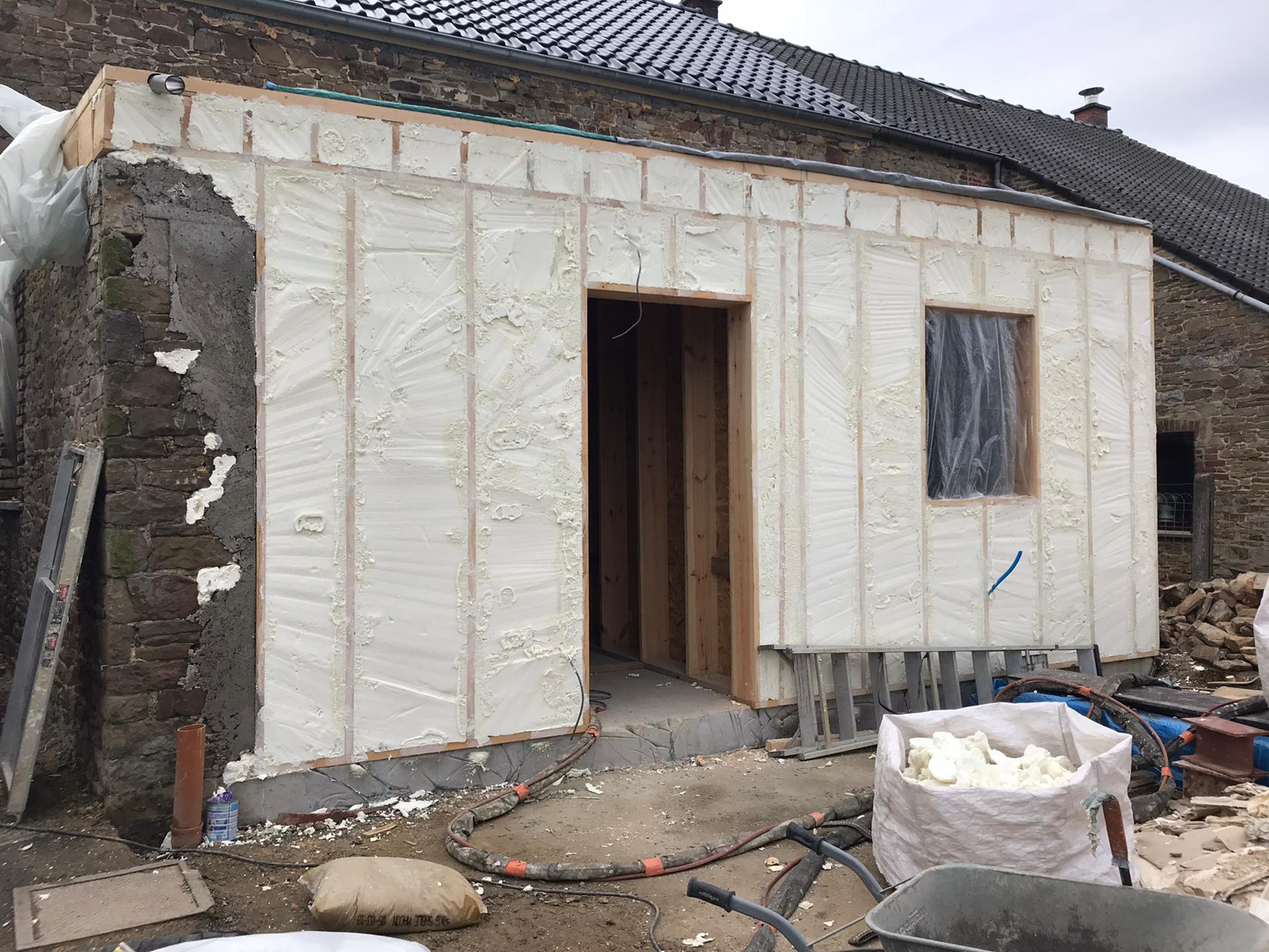 Isolation par polyuréthane : est-ce vraiment efficace ? - Iso Project